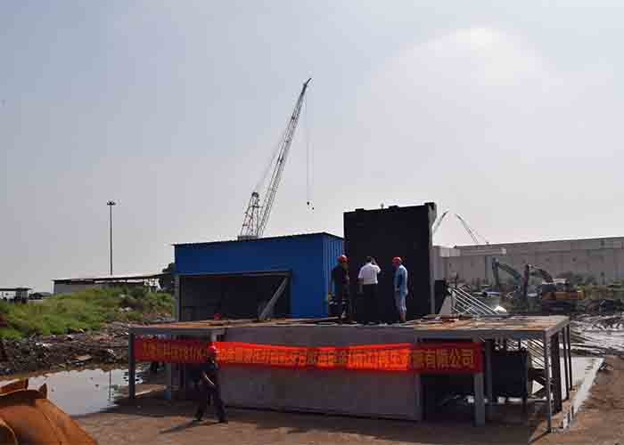 Gray Color Hydraulic Metal 50HZ 275kw Scrap Baler Machine
